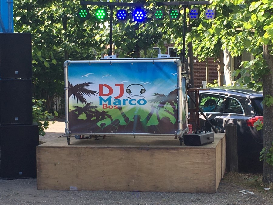 DJ Booth maken van Steigerbuis (TIP) | SteigerbuisOnline