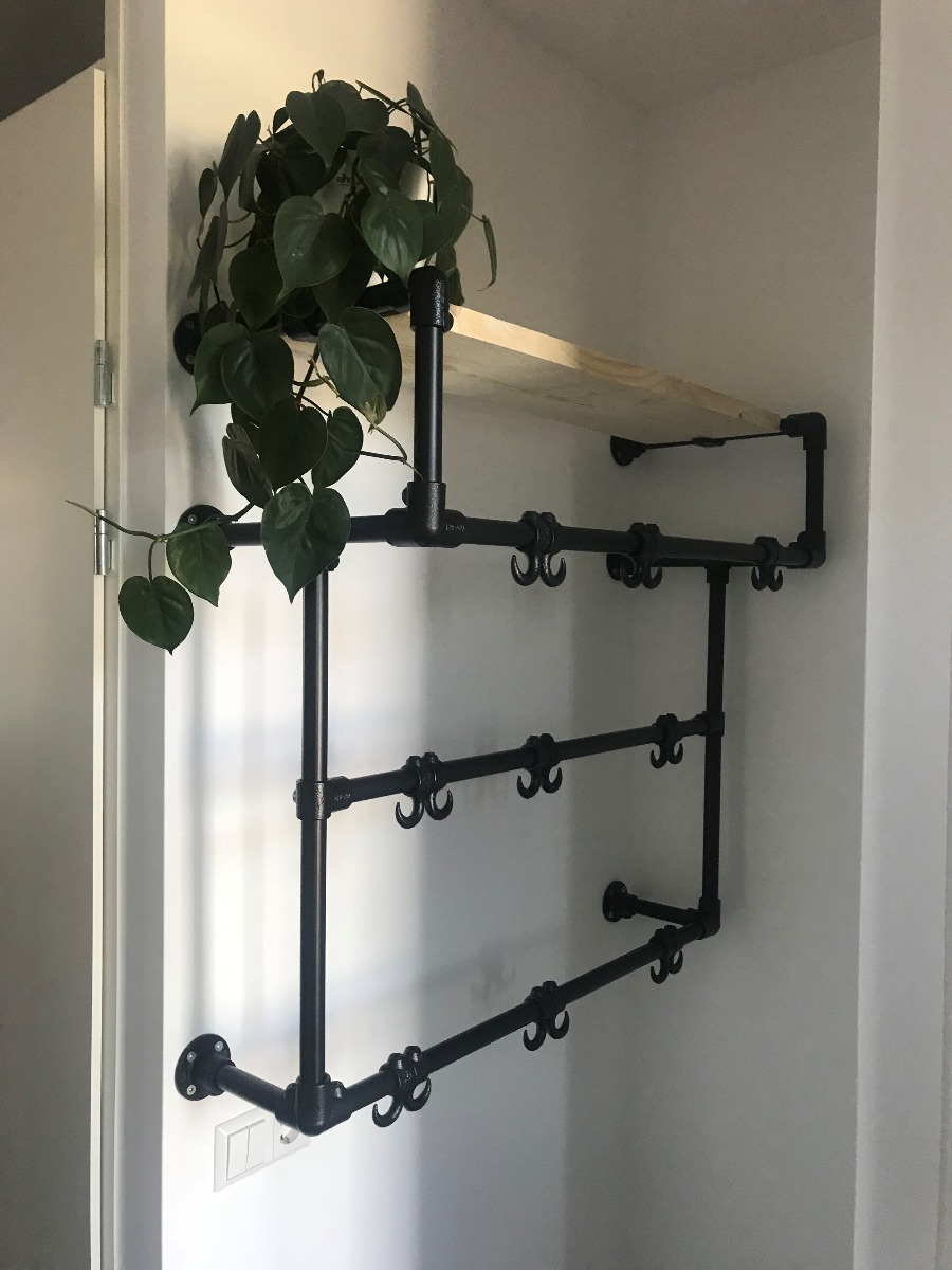 Geef jouw hal een stoere upgrade met een steigerbuis kapstok